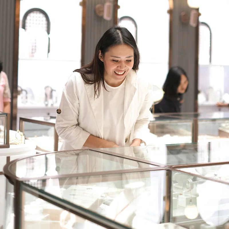 Why Axel Vinesse - Axel Vinesse