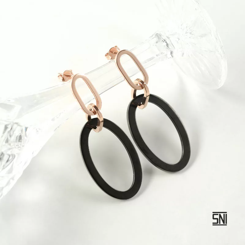 Why Axel Vinesse - Axel Vinesse