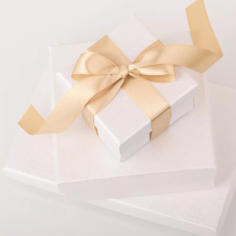 Why Axel Vinesse - Axel Vinesse